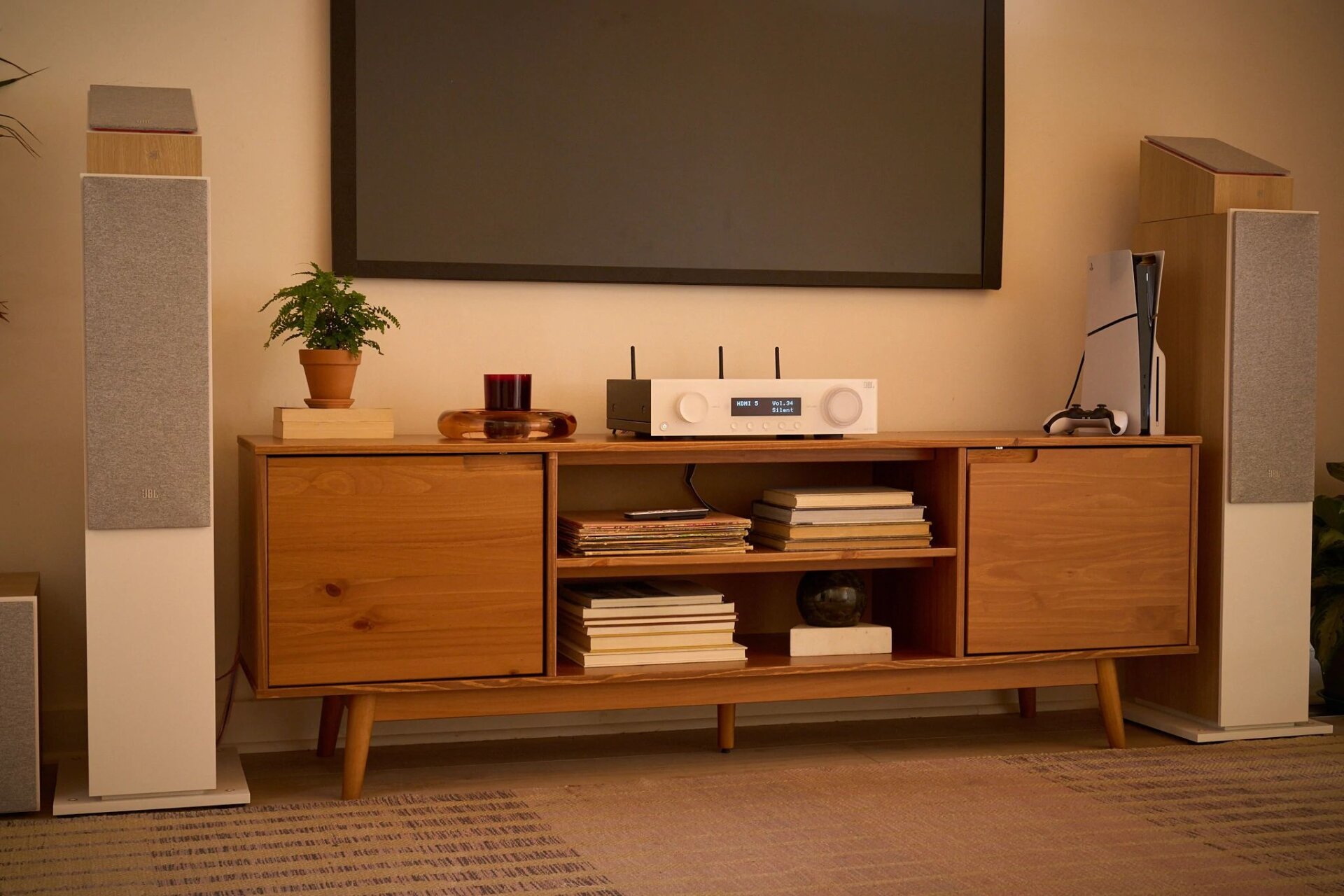 JBL 4309 Review: These retro speakers create a stunning soundstage